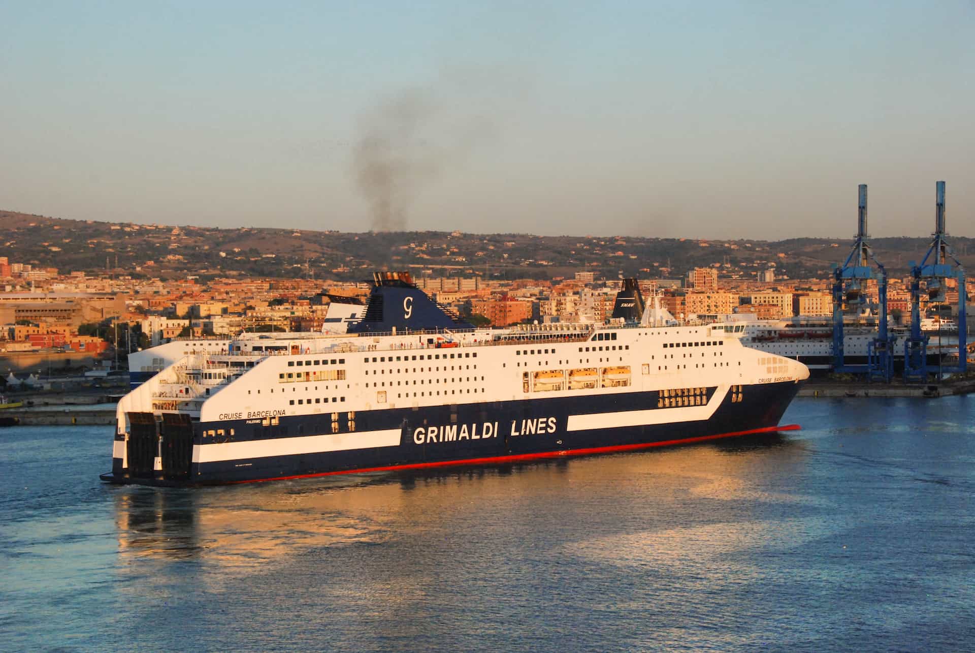 Sardaigne en ferry : comment s'y rendre ? Mes recommandations et avis