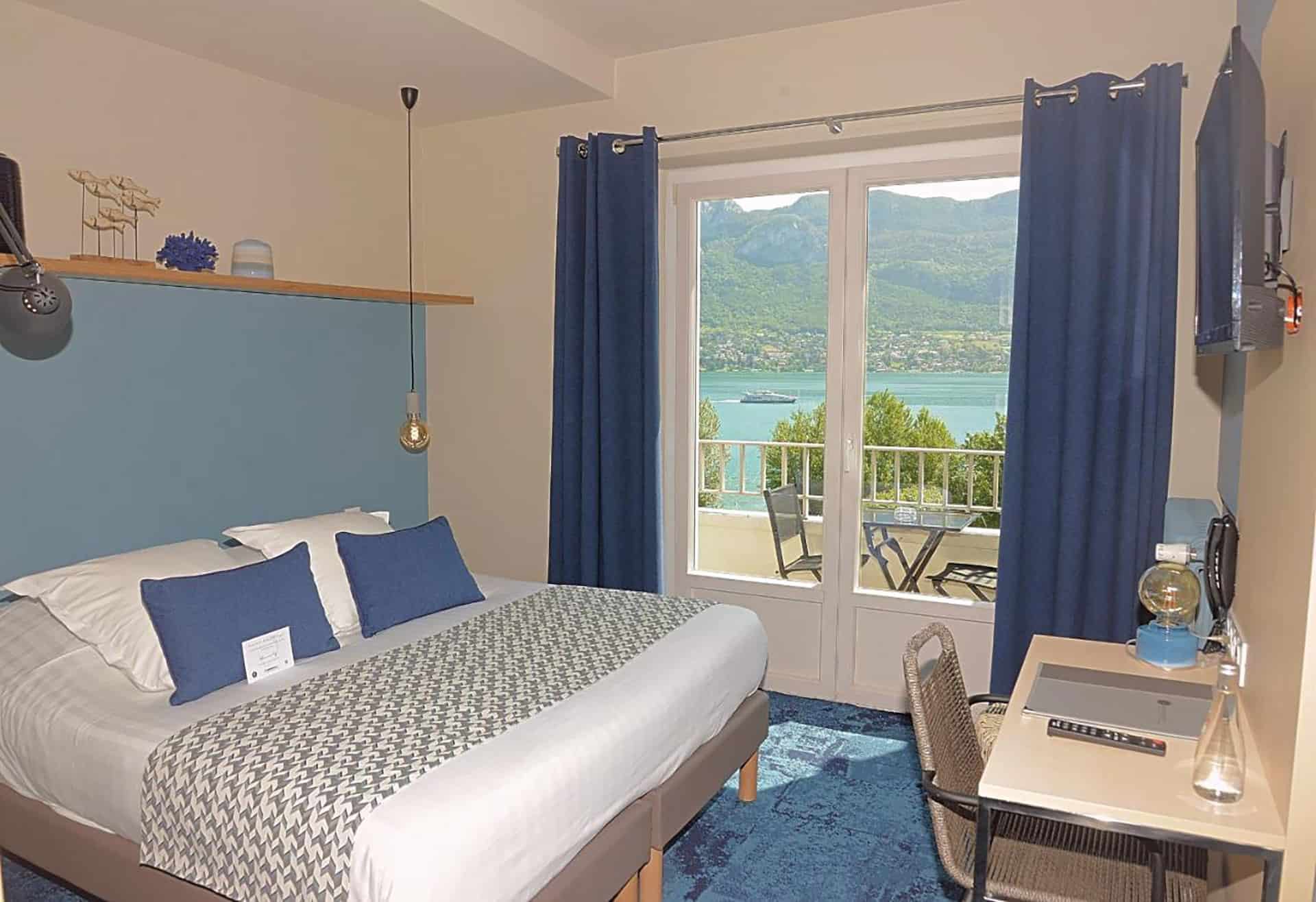 Où dormir au lac d'Annecy ? Mes adresses préférées pour se loger